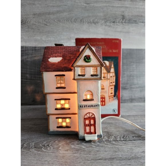 Dickens Collectables | Holiday | Dickens Collectables Towne Series Hand ...